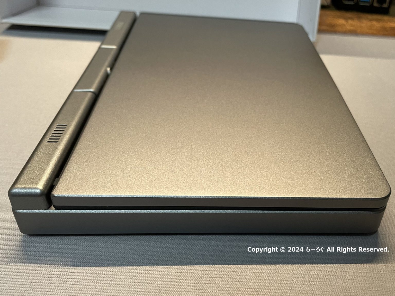 もーろぐ | Intel N100搭載 8インチUMPC